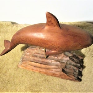 Pacific North West Coast 'killer Whale' Red Cedar Carving British ...