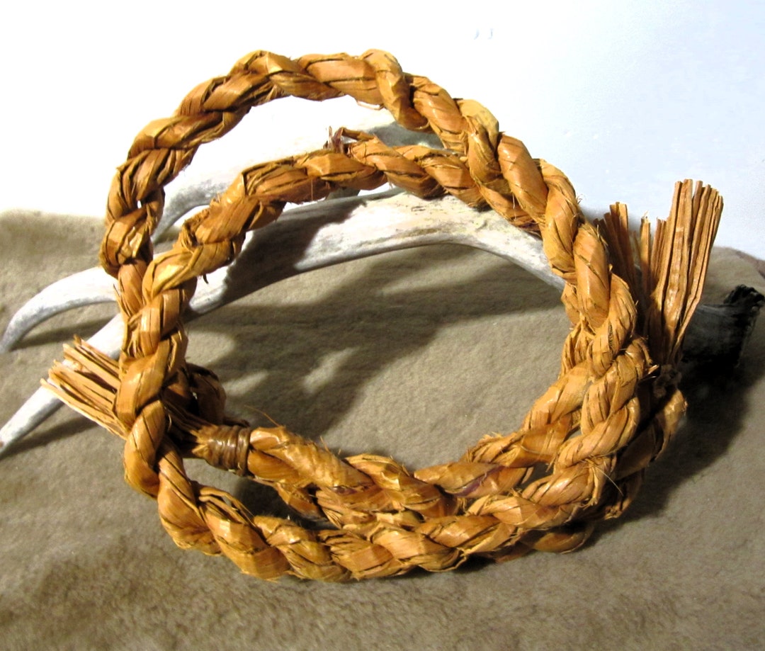 Nuu Chah Nulth First Nation '1 '' Inch Red Cedar Bark Rope' 5 FT Hand ...