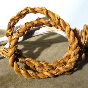 Nuu Chah Nulth First Nation '1 '' Inch Red Cedar Bark Rope' 5 FT Hand ...