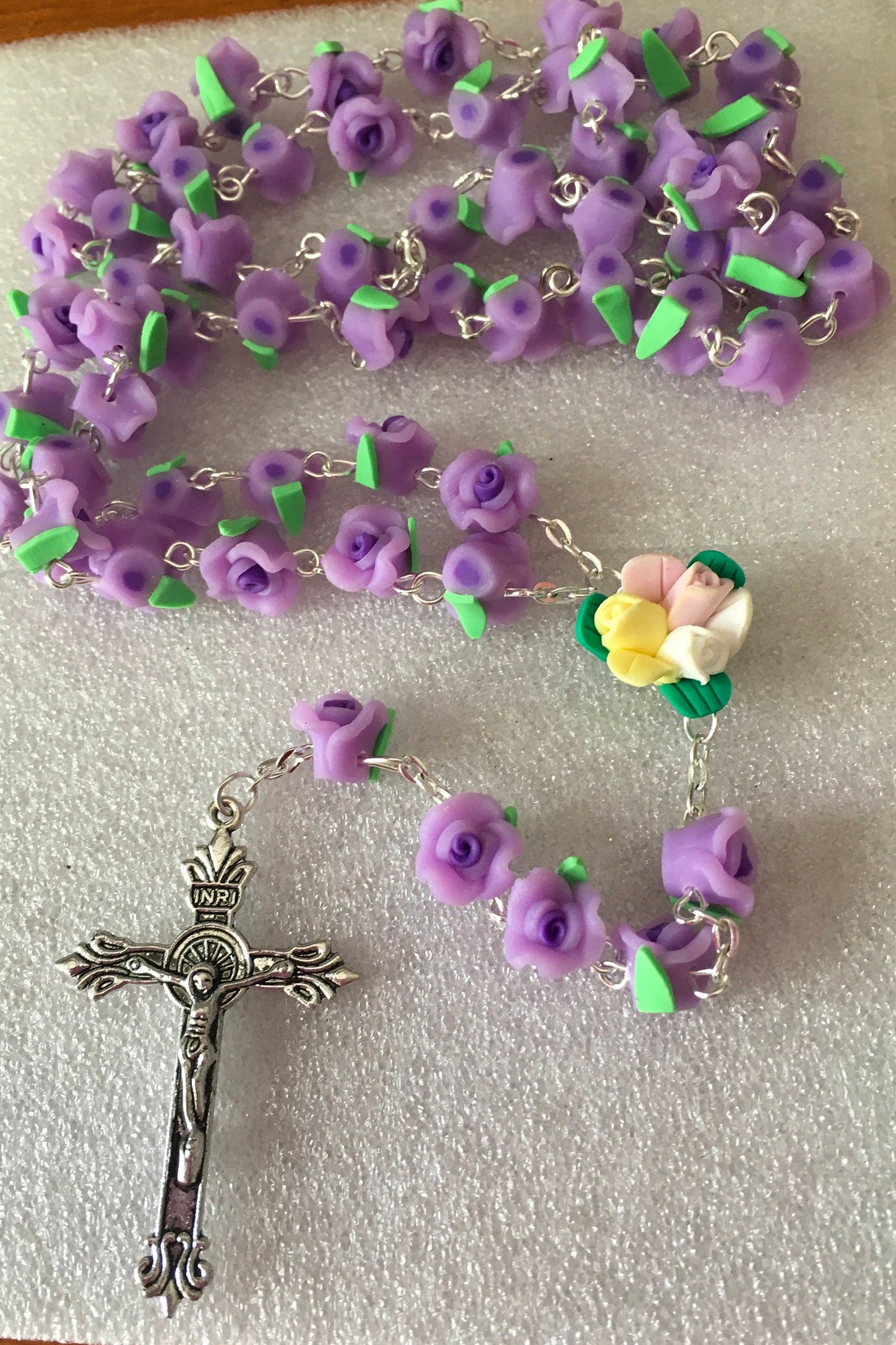 Gorgeous Small Lilac Roses Rosary Unique Rosary Religious - Etsy