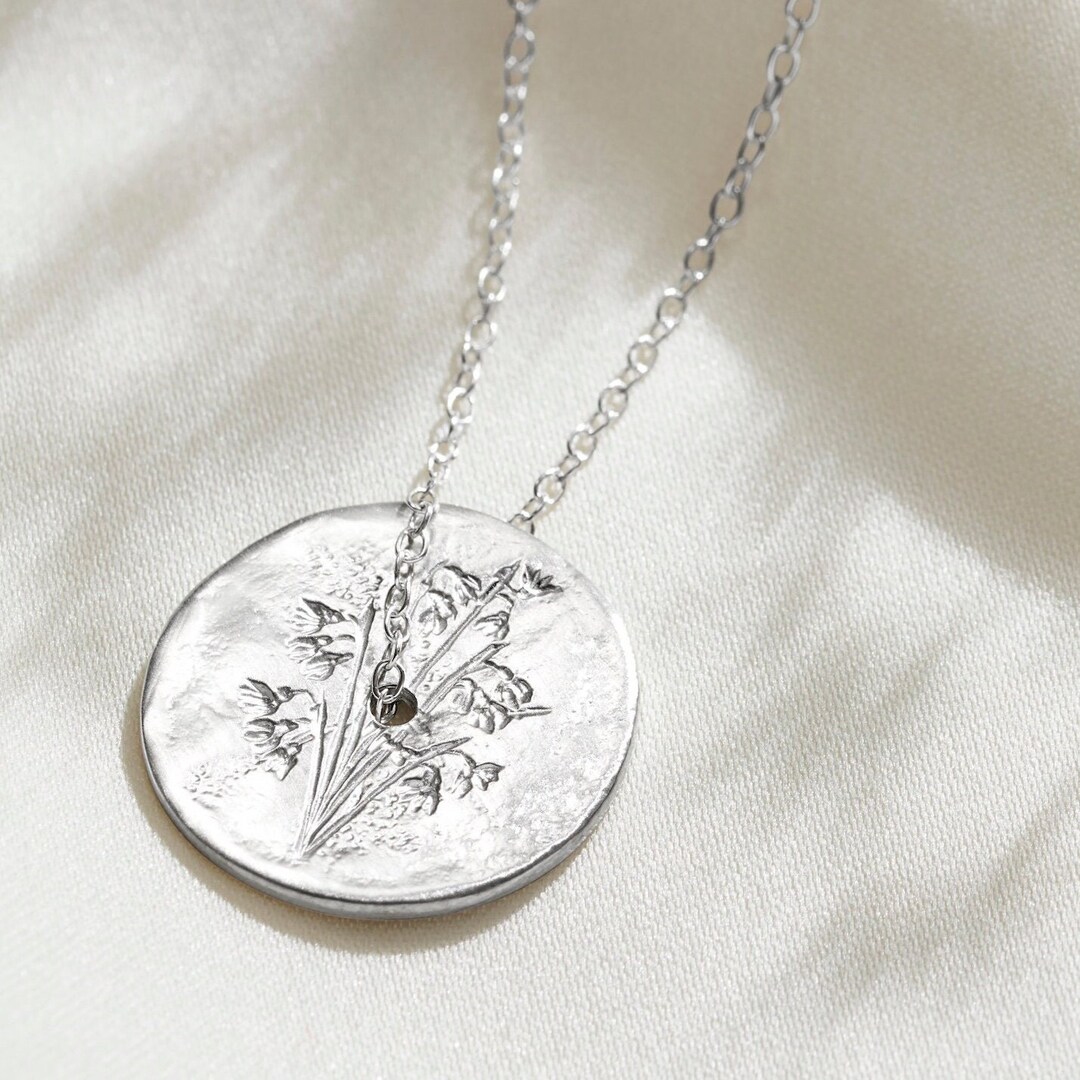 Snowdrop Birth Flower Spinner Necklace, January Birthday Gift, Silver ...