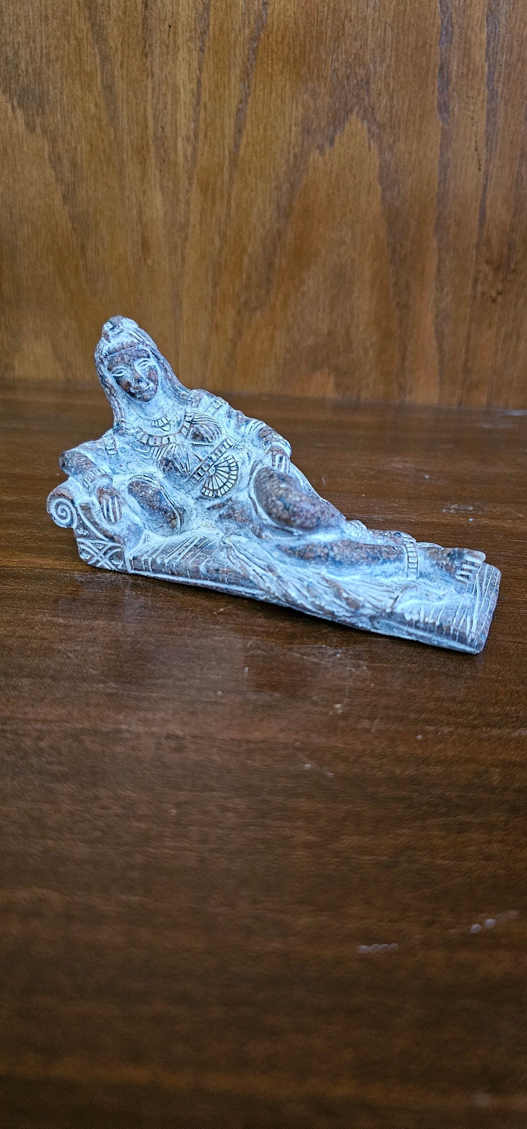 Beautiful Queen Cleopatra Statue Sitting on Her Throne From Granite ...