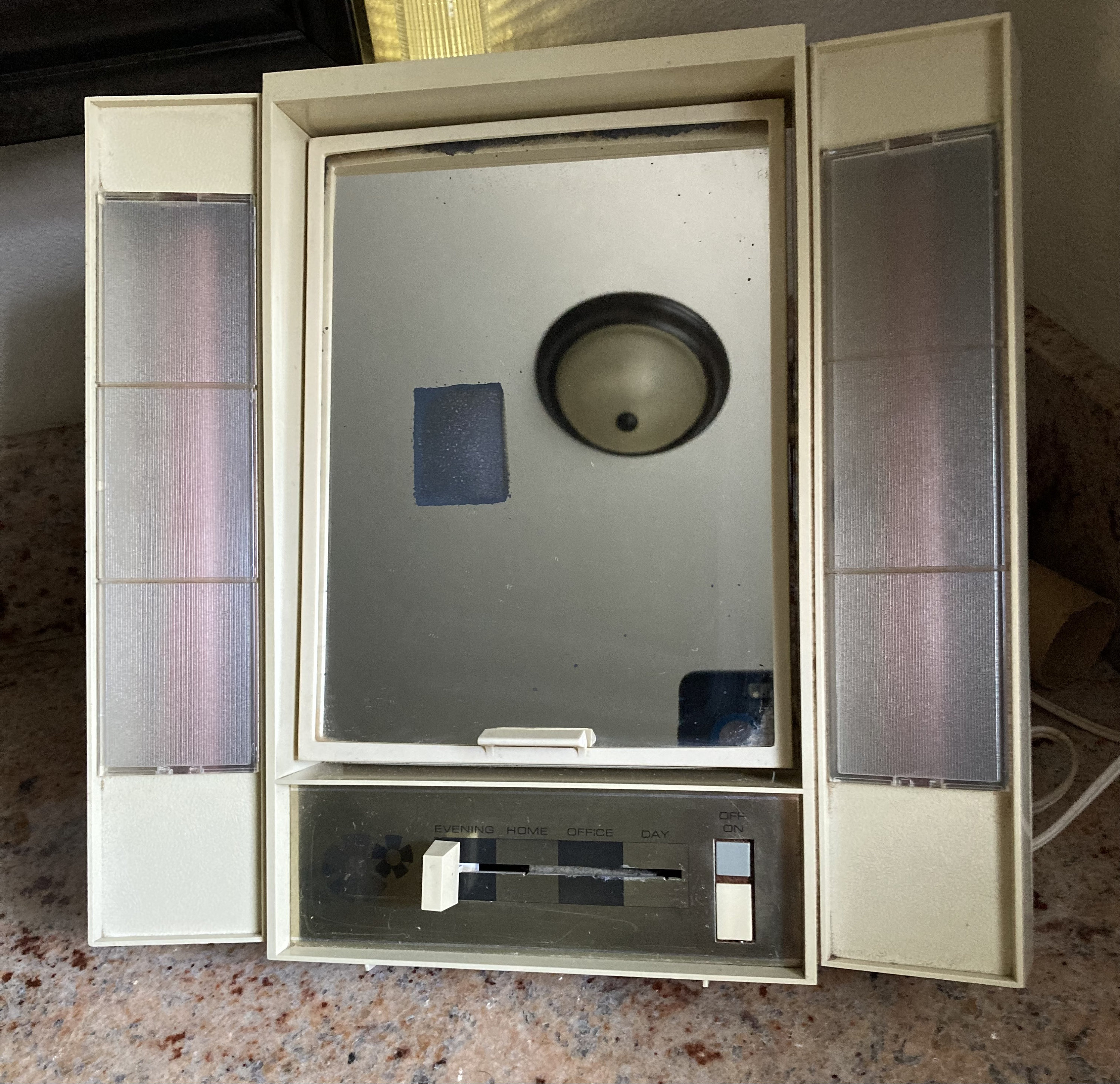 Vintage 1970s Sears & Roebuck Light up Make-up Vanity Mirror - Etsy