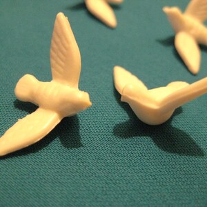12 or 24 Mini Plastic Doves, White Doves, Birds Baby Shower Decorations ...