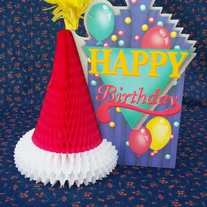 Vintage Happy Birthday Red Hat Table Decoration, Honeycomb Red Paper ...