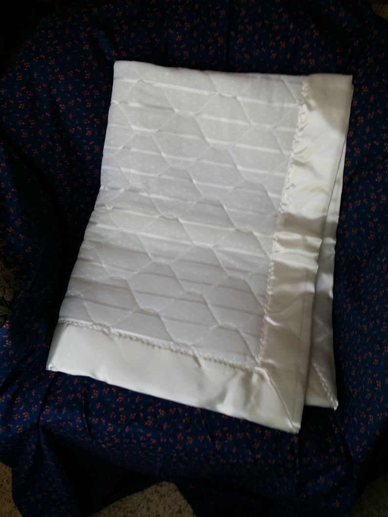 Vintage White Satin Trimmed Nylon Bedding Blanket 49 x 37 | Etsy