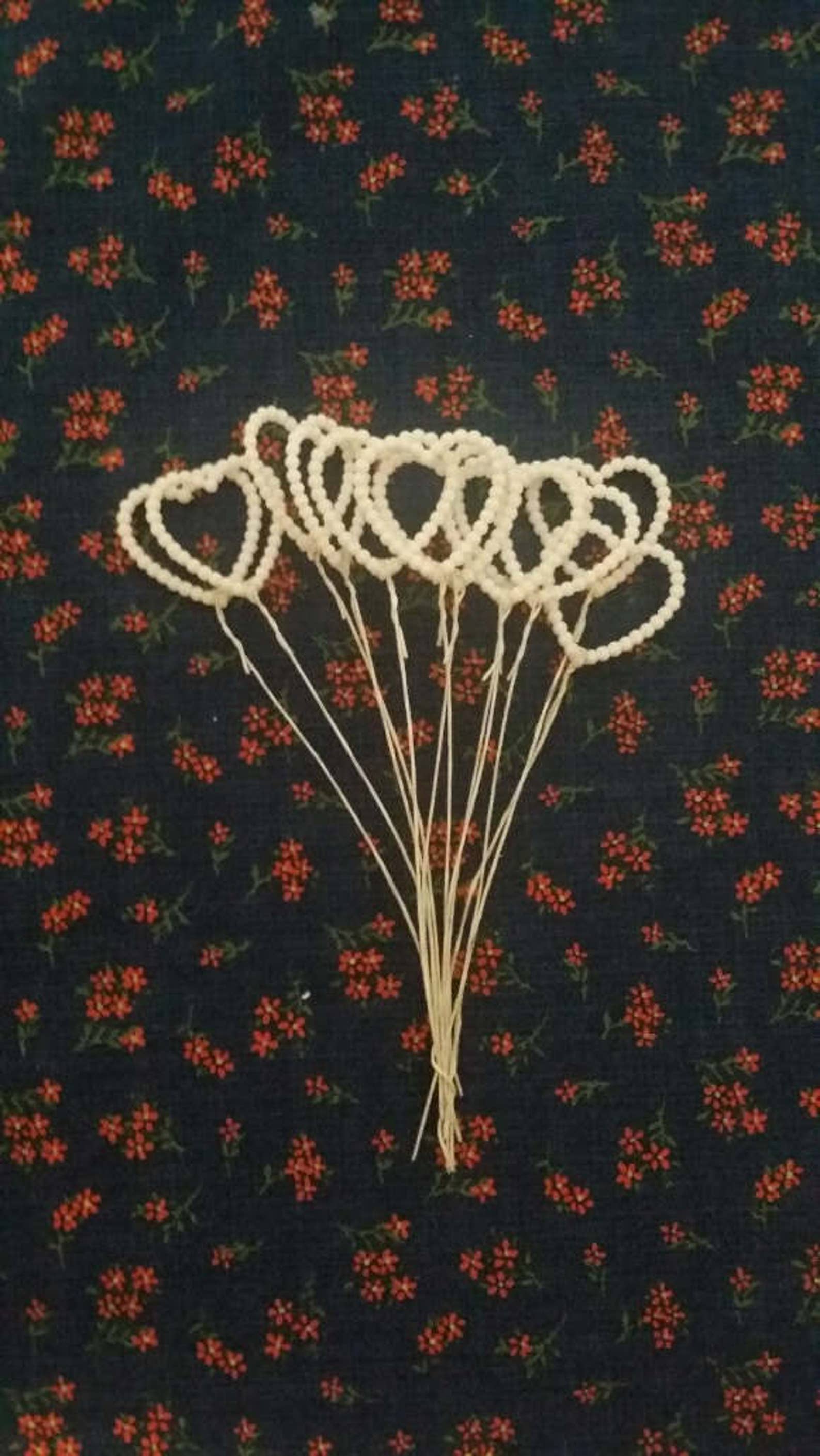 Vintage 12 Pieces White Heart Craft Supply, Balls Circle Heart,baby ...