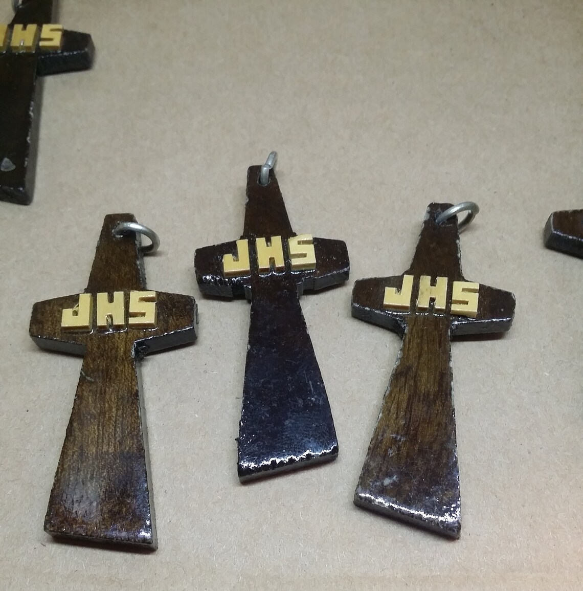 12 cruces de madera JHS, cruz de madera marrón oscuro, cruces rústicas ...