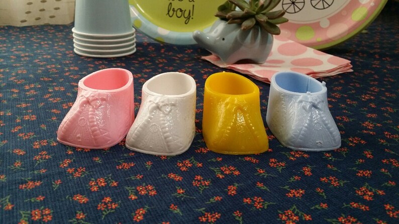 12 Vintage Baby Booties Baby Shower FavorsRetro Baby Shower | Etsy