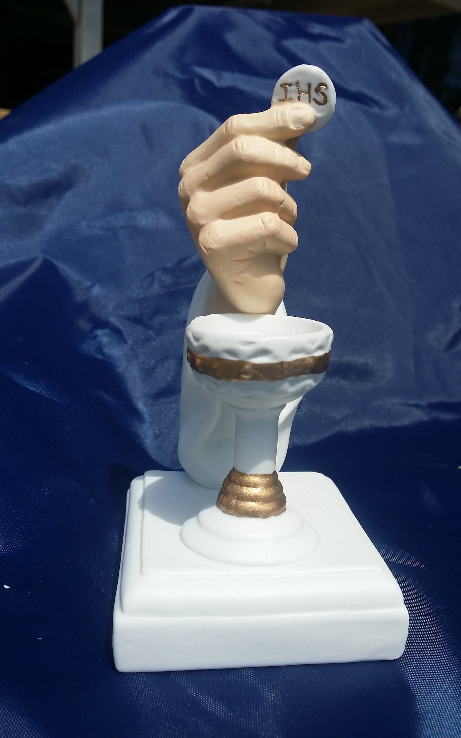 Hand With Eucharist and Chalice Ceramic Figurine, Communion Cake Topper ...