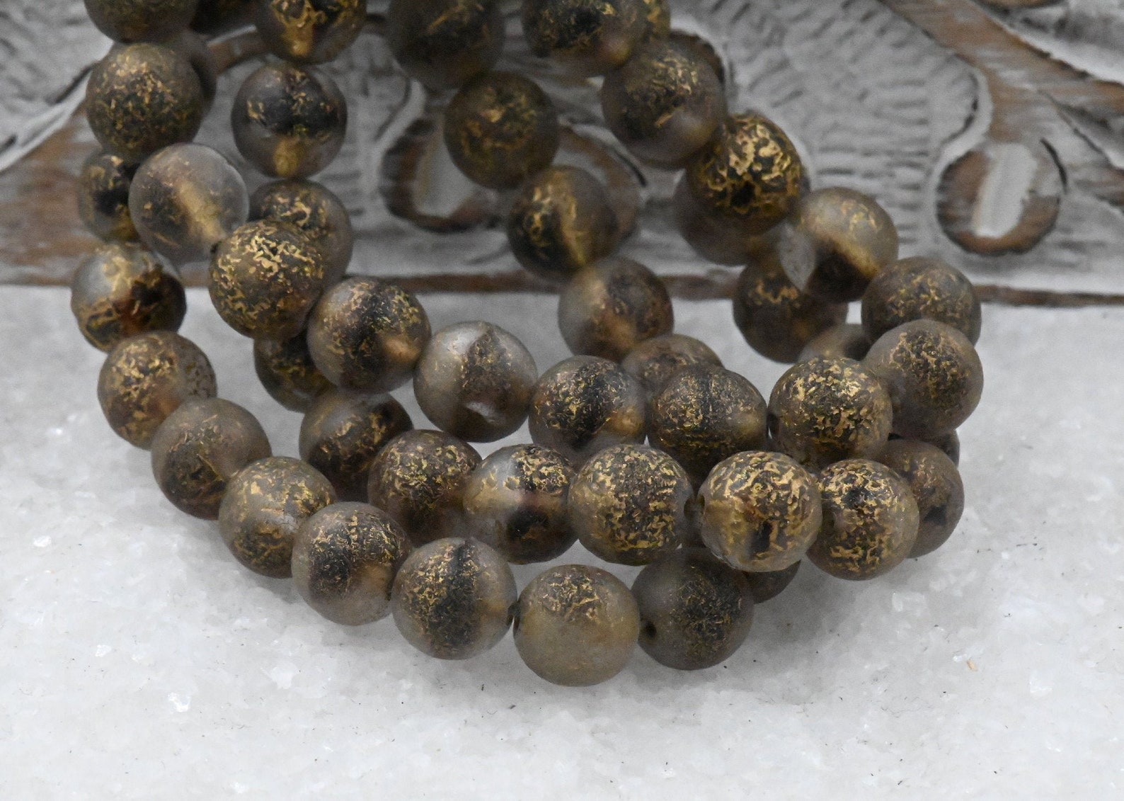 8mm Round Druk Spice Gold With an Etched Gold Finish Eggplant - Etsy