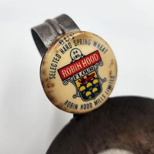 Vintage Robin Hood Flour Scoop, Vintage Advertising Robin Hood Mills ...