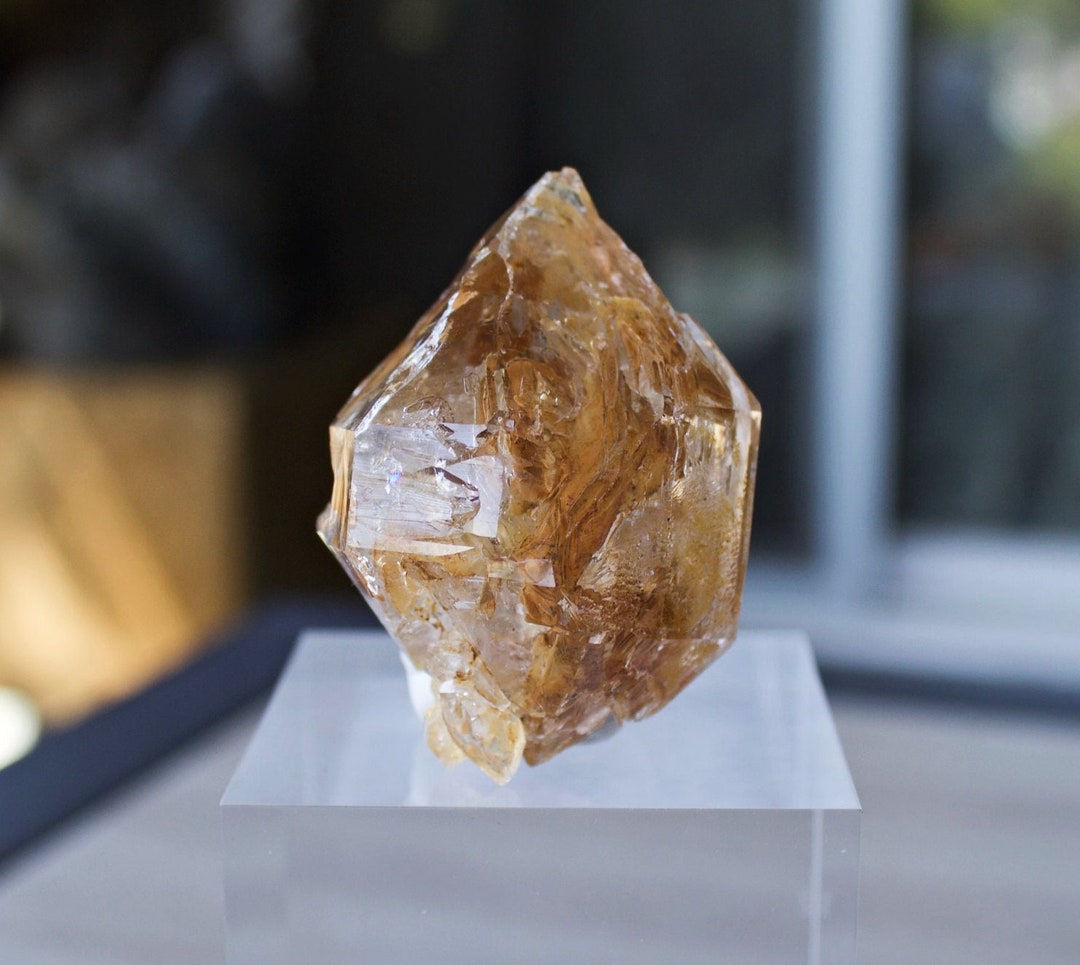 Vibrant Elestial Quartz With Clay Inclusion Golden Healer Quartz ...