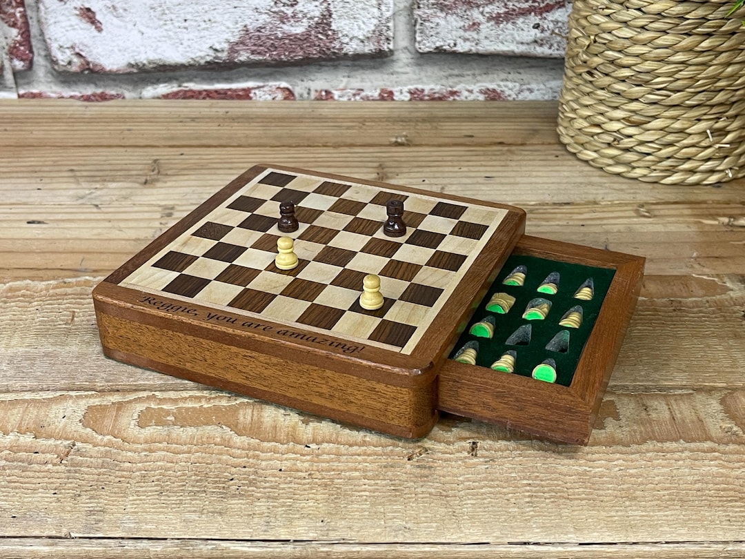 Personalised Harvey Makin Magnetic Chess Set - Laser Engraved With Your ...