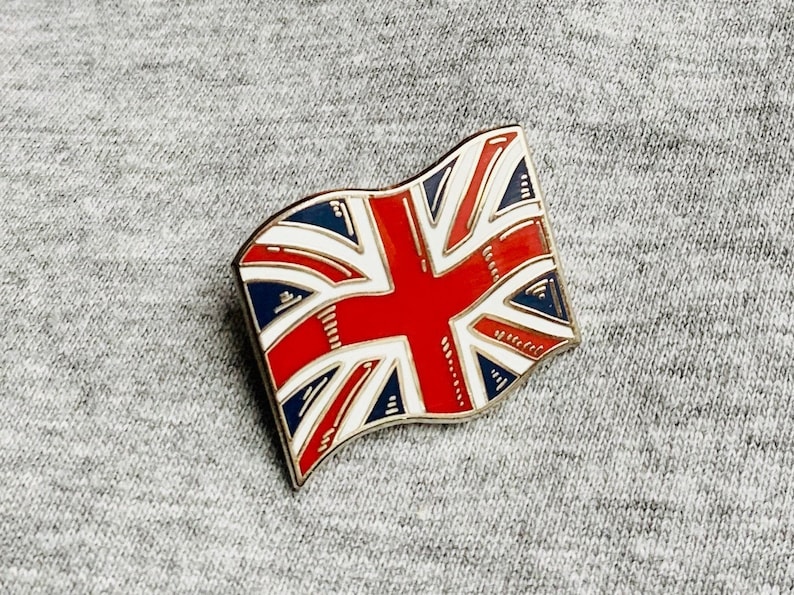 Union Jack Enamel Pin | British Flag Hard Enamel Lapel Badge, UK ...