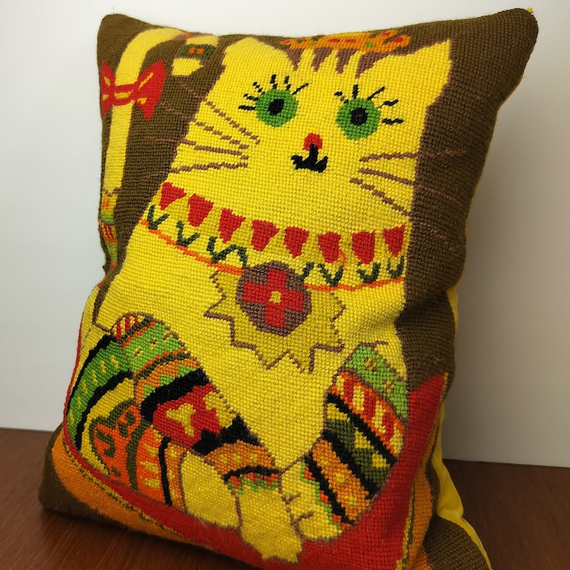 Cat Needlepoint - Etsy
