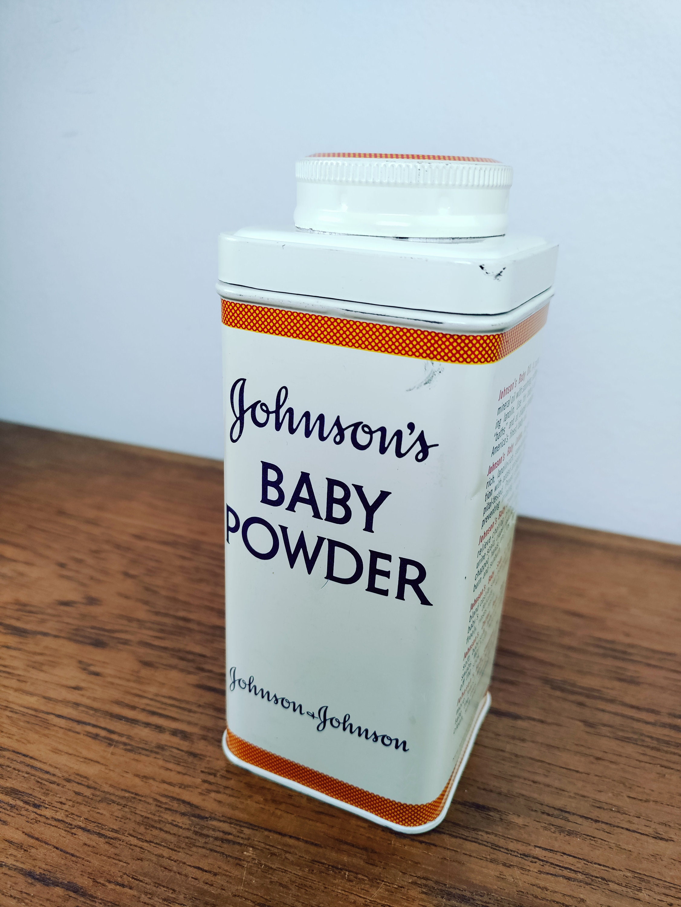 Vintage Tin Metal Johnson & Johnson's BABY POWDER Shaker Canister 60's ...