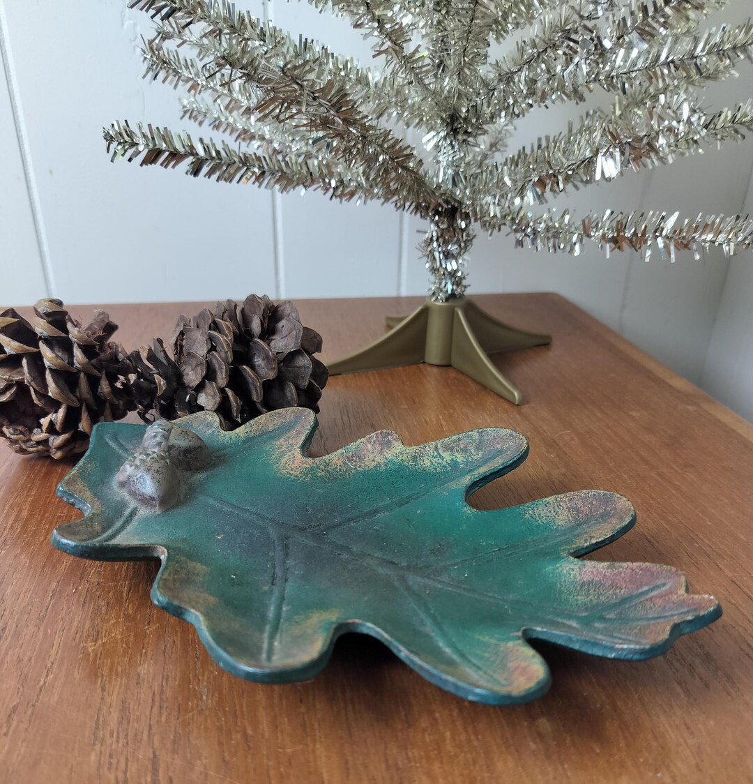 Vintage Cast Iron Large Oak Leaf Acorns Shallow Dish Candle Tray ...