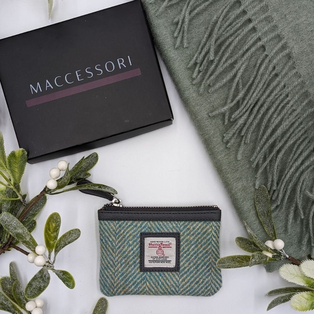 Small Cloth Coin Purse in Turquoise Herringbone Harris Tweed. Female ...