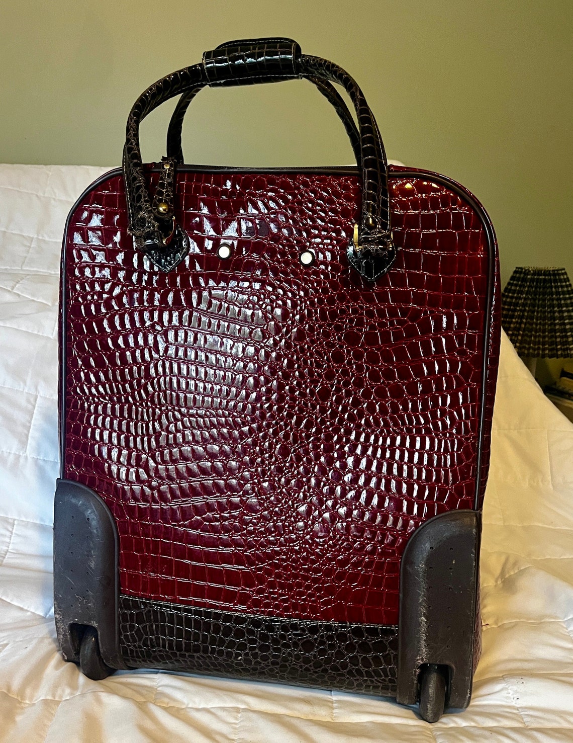 Vintage Raspberry Red Crocodile Embossed Vinyl Luggage Set - Etsy