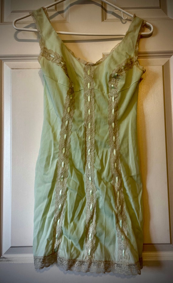 Vintage Lingerie Nighty Gem