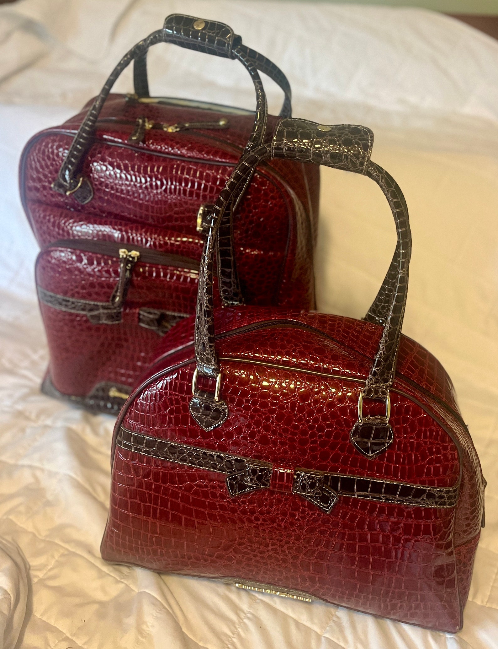 Vintage Raspberry Red Crocodile Embossed Vinyl Luggage Set - Etsy