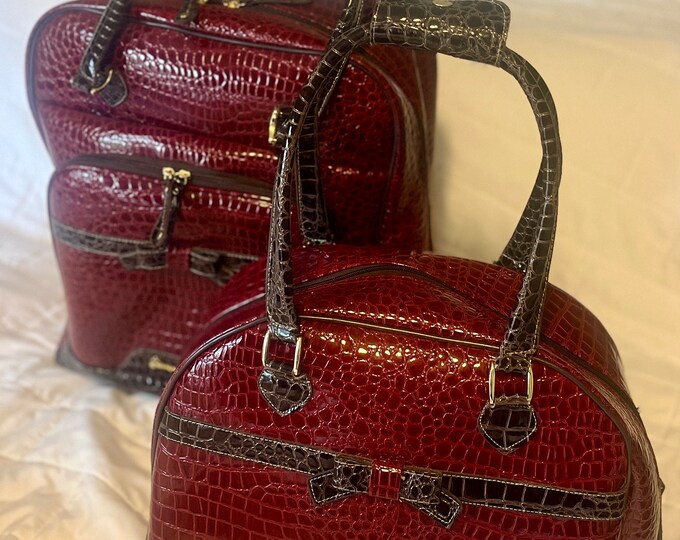 Vintage Raspberry Red Crocodile Embossed Vinyl Luggage Set - Etsy