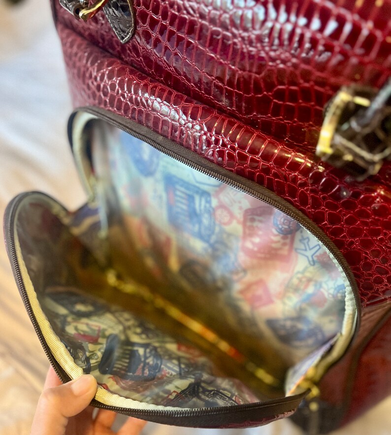 Vintage Raspberry Red Crocodile Embossed Vinyl Luggage Set - Etsy