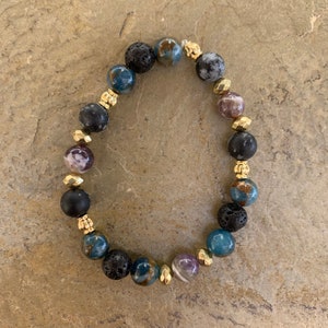 HADES the Video Game-inspired “allies of Zagreus” Elasticated Gemstone ...