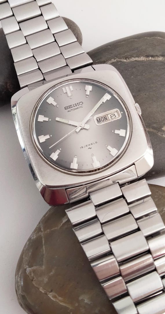 VIDEO* Rare Vintage Jumbo "SEIKO" Automatic 7006 Day/… - Gem