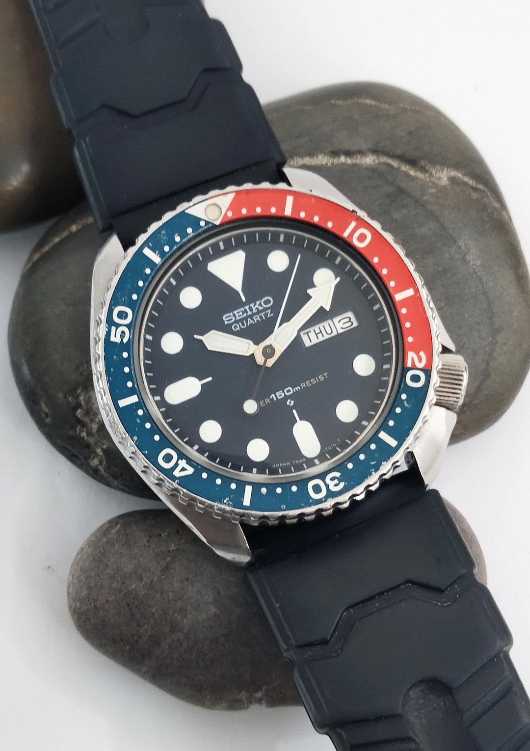 VIDEO* Vintage "pepsi" SEIKO 150M Turtle Quartz Diver 7548 Day/date ...