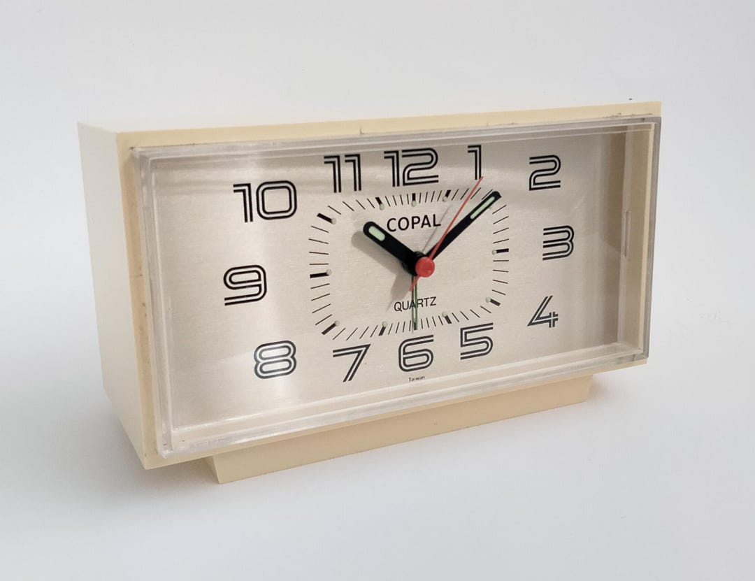 VIDEO* Vintage COPAL Analogue Clock Retro Mid Century Birthday ...