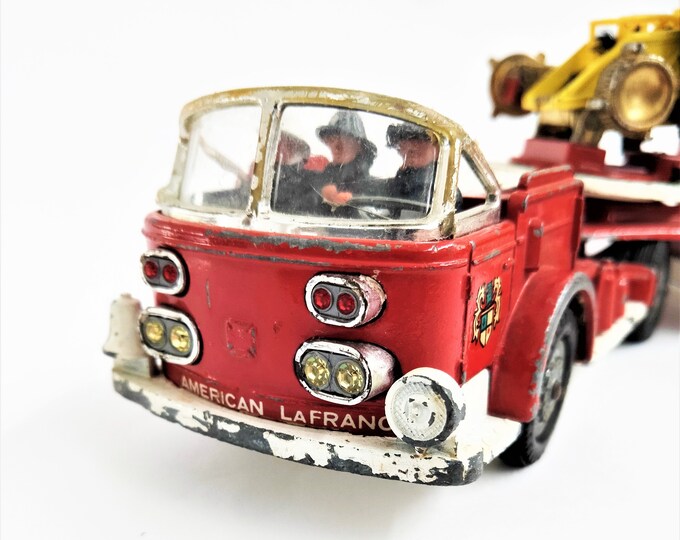 Vintage Fire Engine "american Lafrance" Corgi Toy Die Cast 1:43 Scale ...