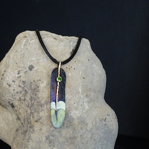 Carved Black Iridescent Pinna Shell , Golden MOP 14k Yellow Gold ...