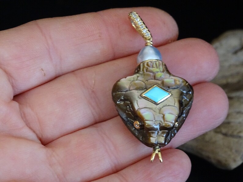 Carved Penguin Wing Oyster Shell Snake Head 14k Gold Pendant - Etsy