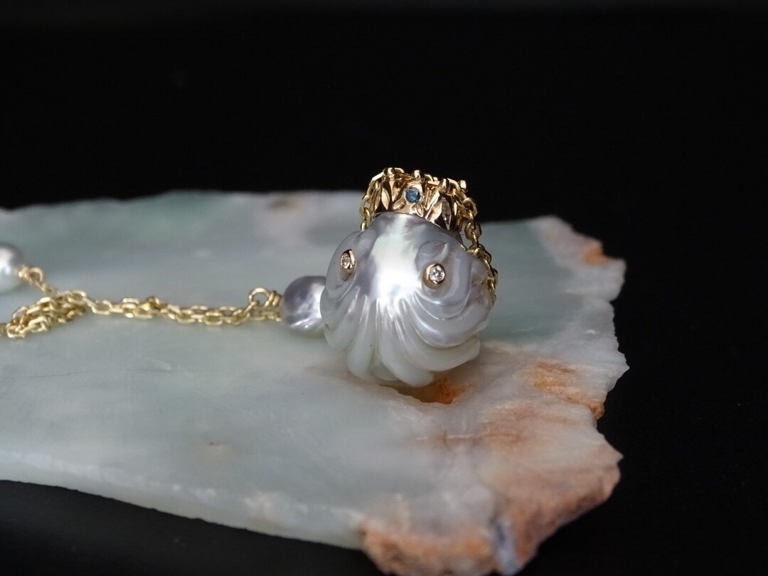 Hand Carved White South Sea Pearl Octopus With Crown Floating on 14k ...