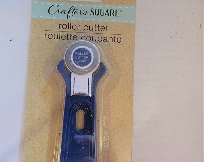 Crafter's Square Roller Cutter for Vinyl Scrapbooking Quilting Teachers ...