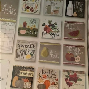 Country Style 2022 Wall Calendar and Farmhouse Signs Bundle DIY Craft ...
