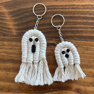 Macrame Ghost Keychain - Spooky Ghost Keyring - Halloween Decor ...
