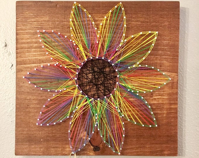 String Art / Nail and String Art / Flower / Flowers / Home - Etsy