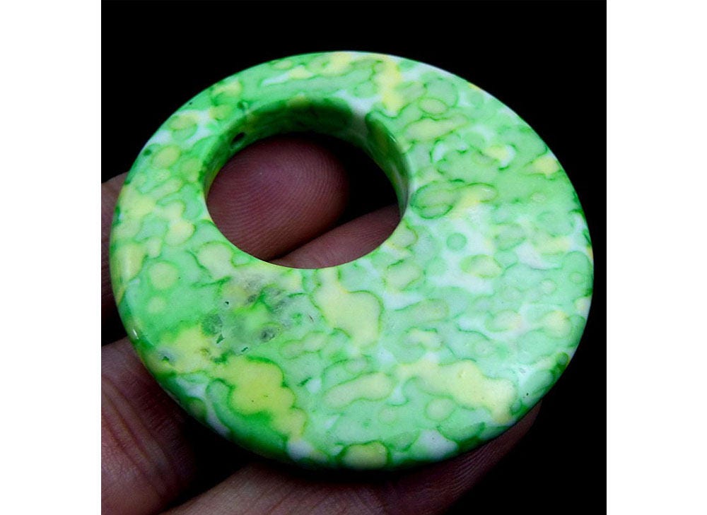 Unique Green Raindrop Stone Round Pendant Focal Bead 48x9mm