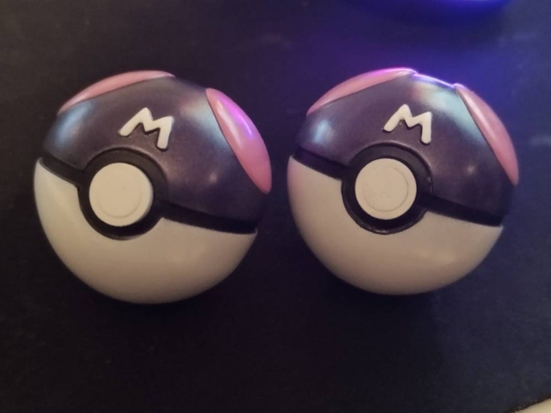 Miniature Pokeball 4cm , Cosplay Geek Cave, Toys and Games, Pokemon ...