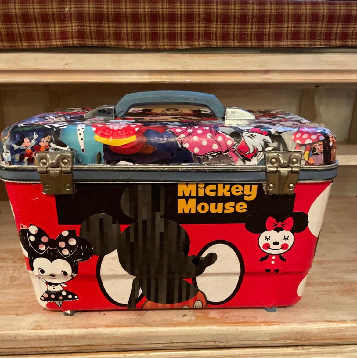 MADE TO ORDER: Minnie Mouse Inspired Train Case - Etsy