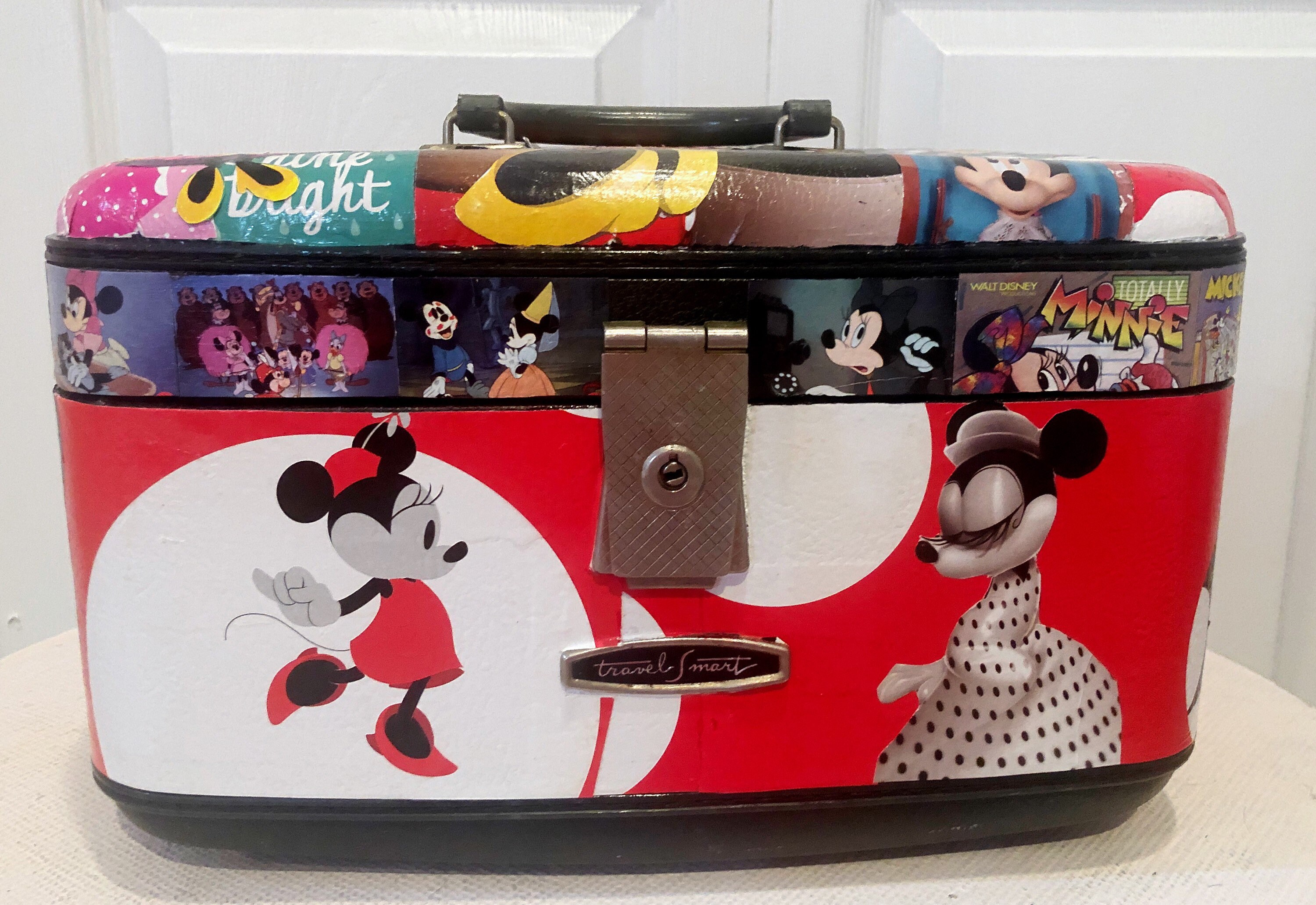 MADE TO ORDER: Minnie Mouse Inspired Train Case - Etsy