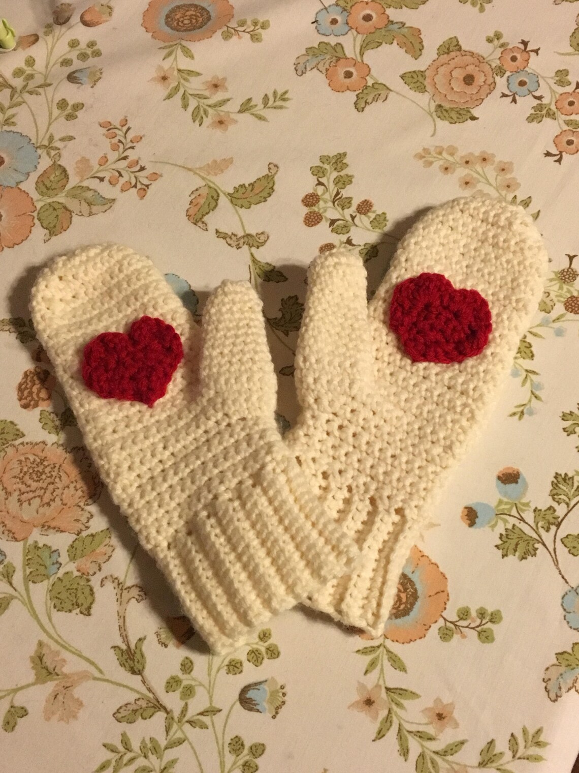 Made to Order. Sweetheart Mittens. Adorable, Warm Mittens. Womens ...