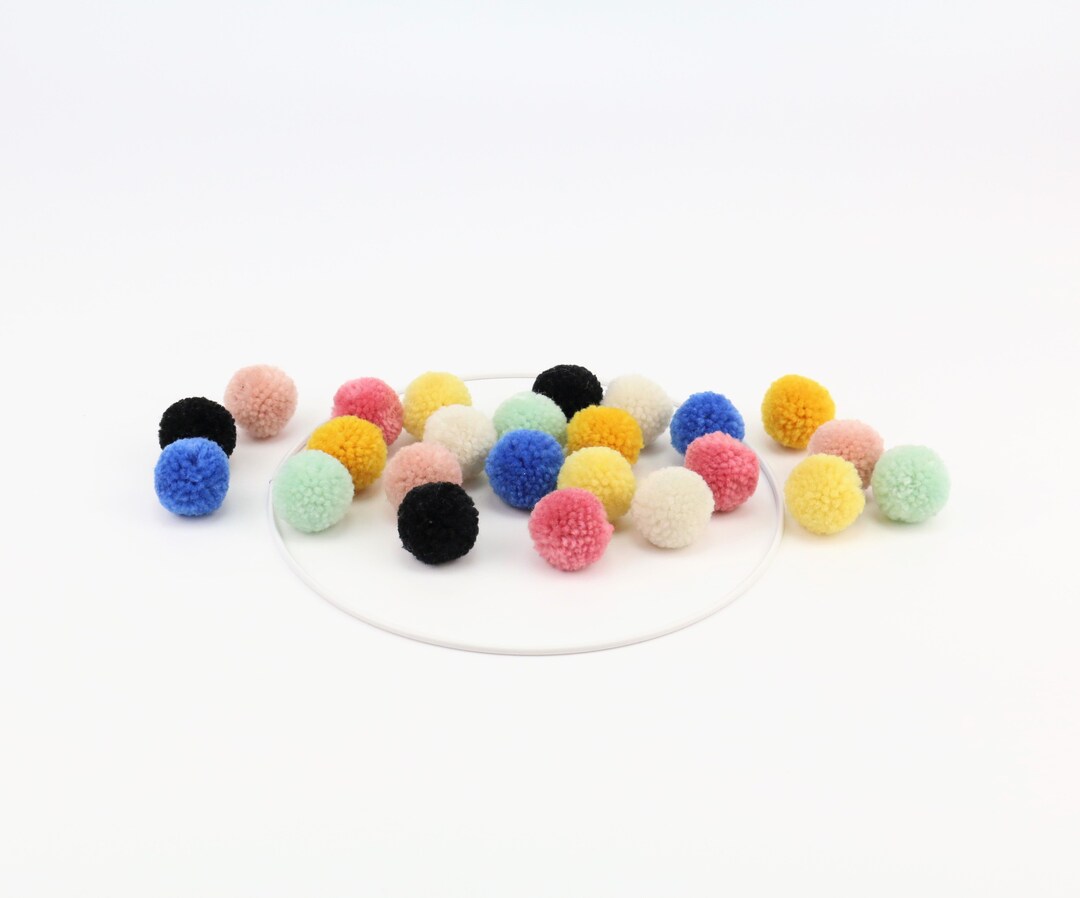 DIY Set Mobile With Wool Pom Poms and White Metal Ring Bommel Gift for ...