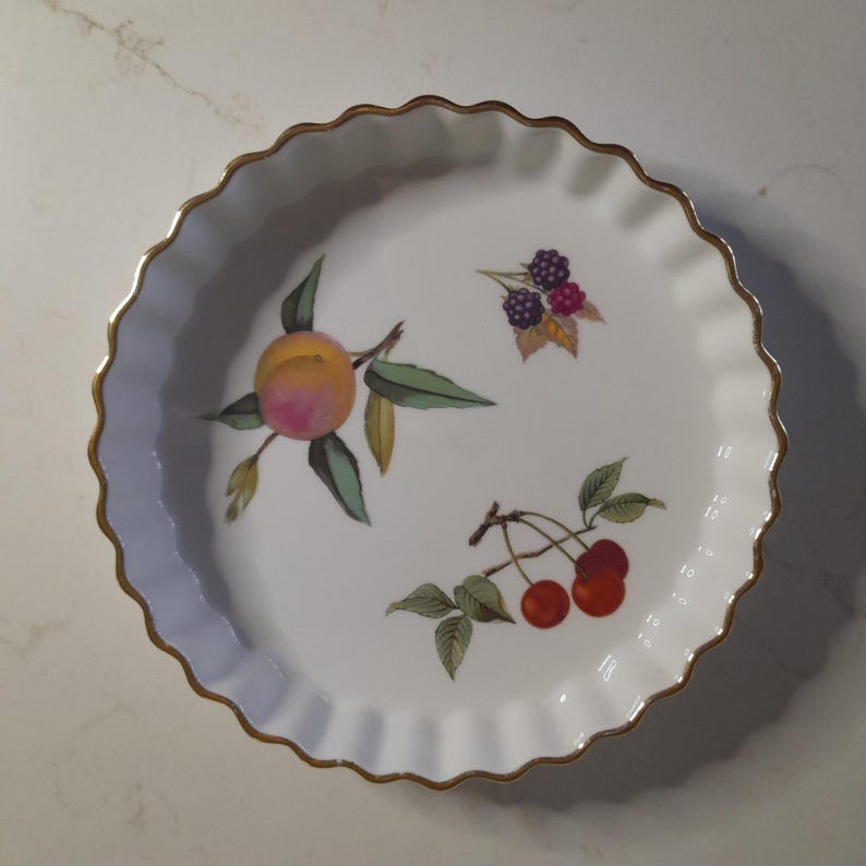 Royal Worcester Evesham Serving Dishes - Various Sizes and Fruit ...