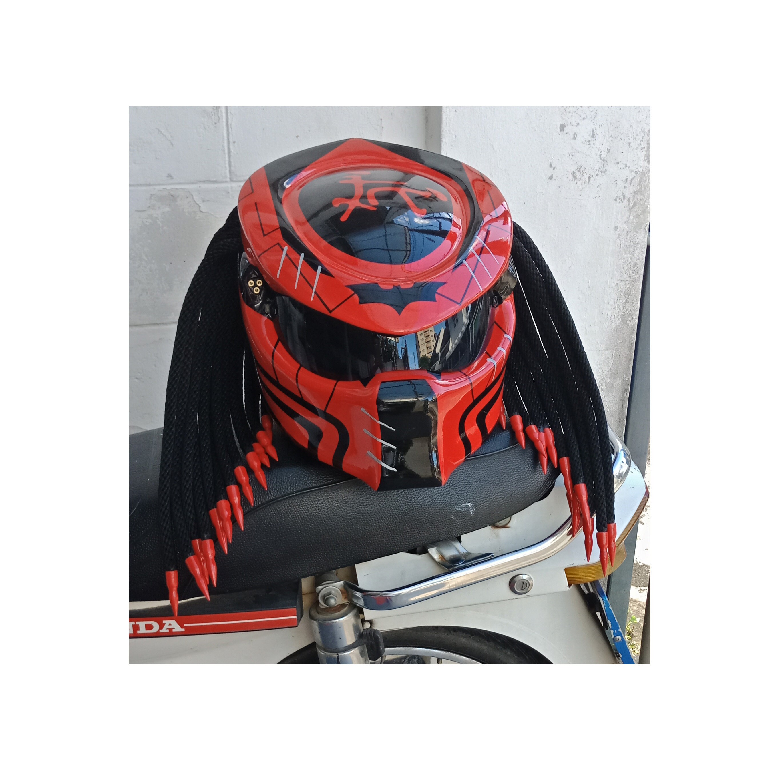 Full-face Predator Motorcycle Helmet ,custom Predator Motorcycle Helmet ...