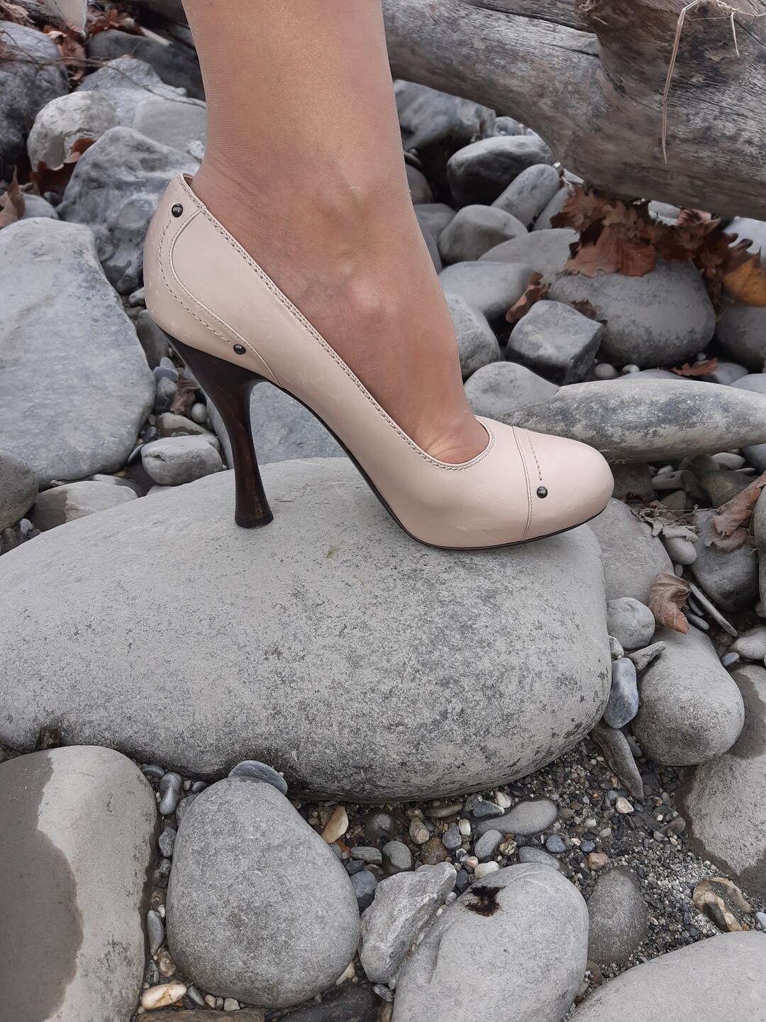 Bally Swiss Needle Heels Made in ITALY, Leather, Perfect Condition, as ...