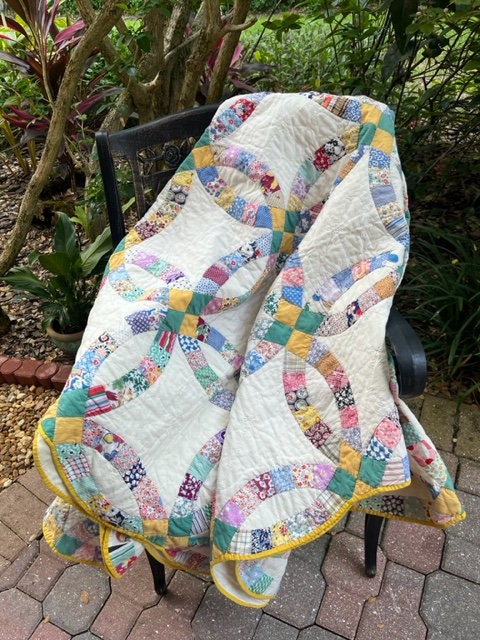 Antique Quilt double Wedding Ring Vintage Quilt - Etsy